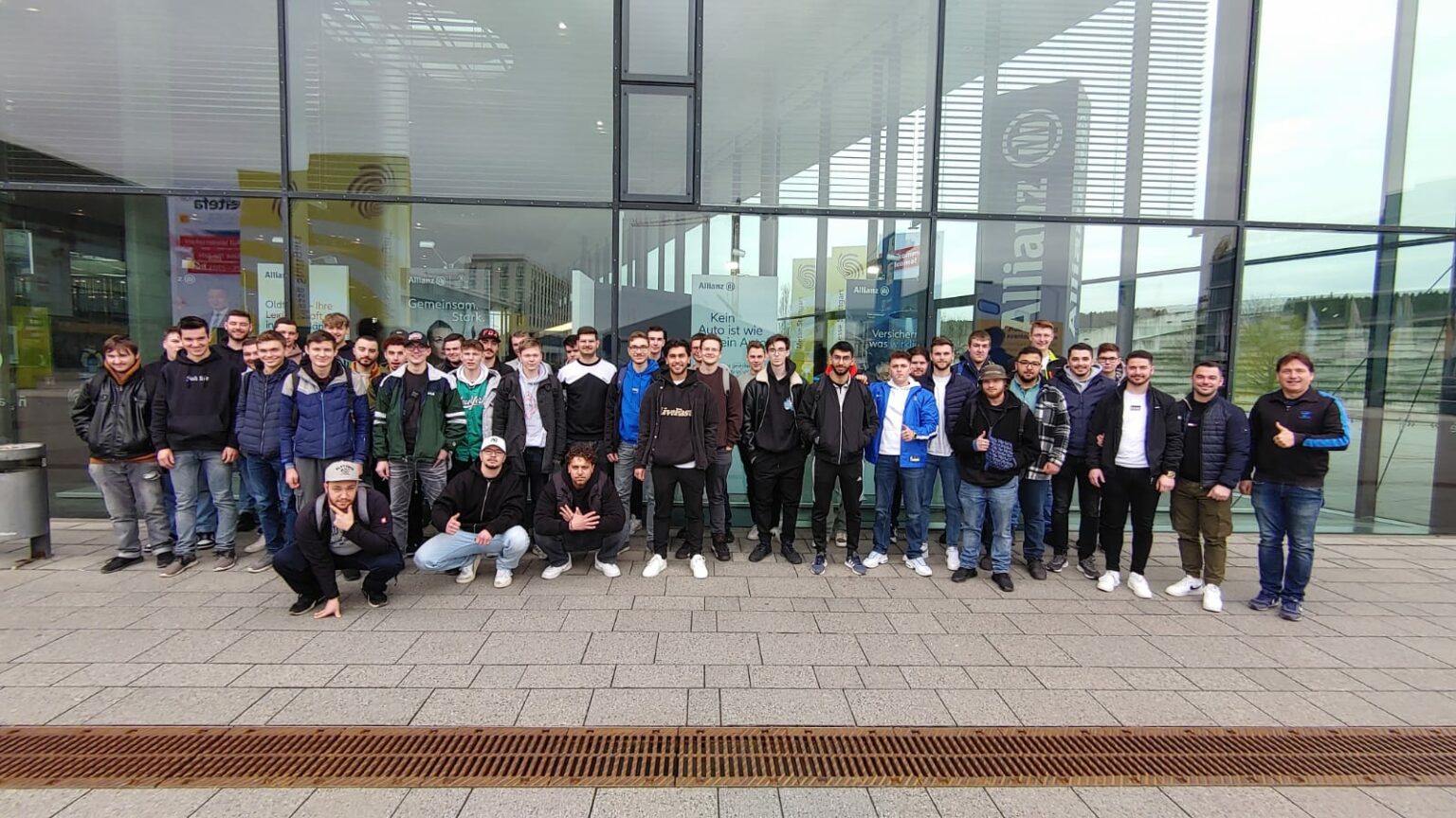 Elektroklassen besuchen die Fachmesse „Eltefa“ - techma Ellwangen